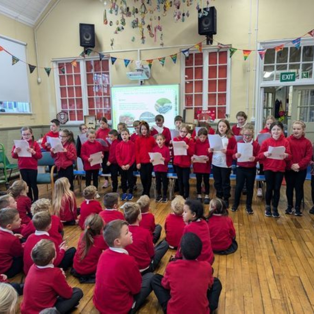 High Spen Primary School - Harvest Choir Performance